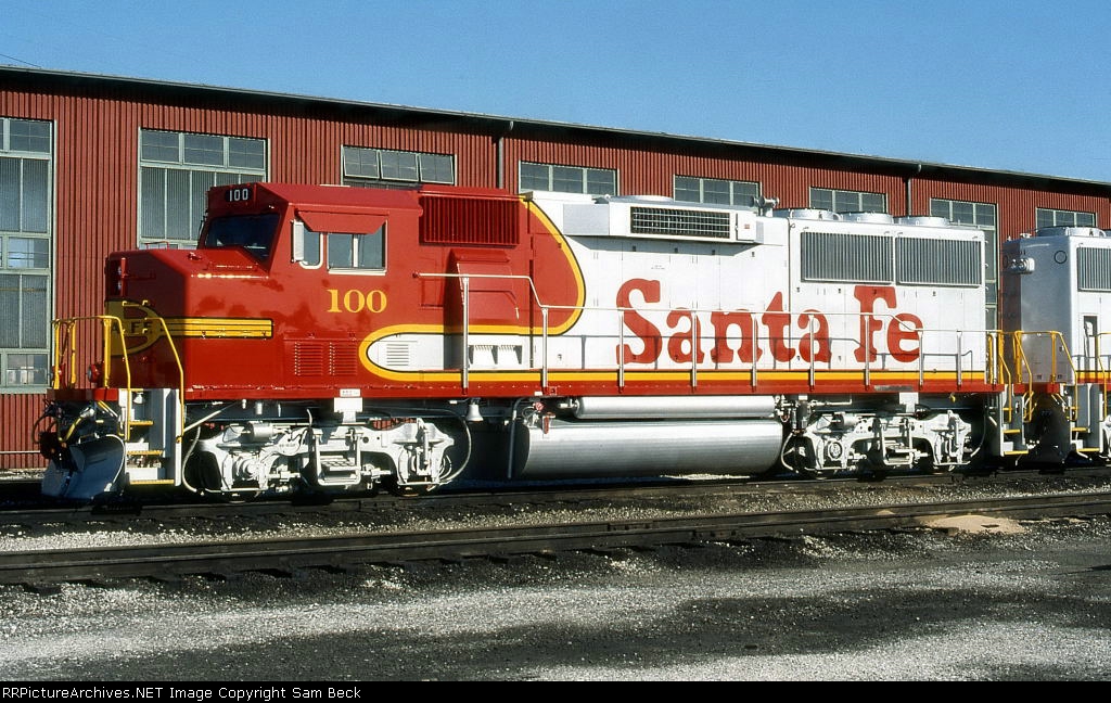 ATSF 100--New GP60M